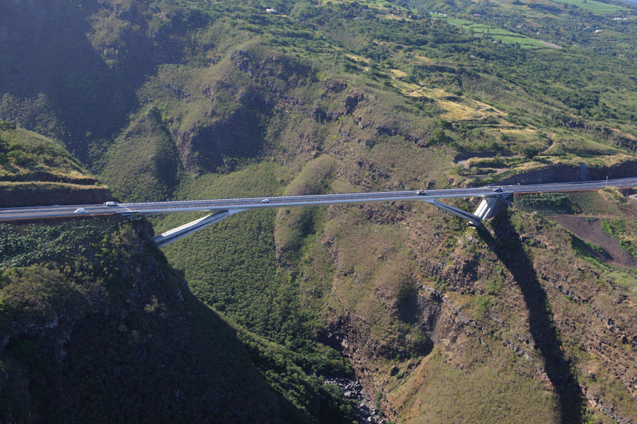Grande Ravine viaduct - setec tpi